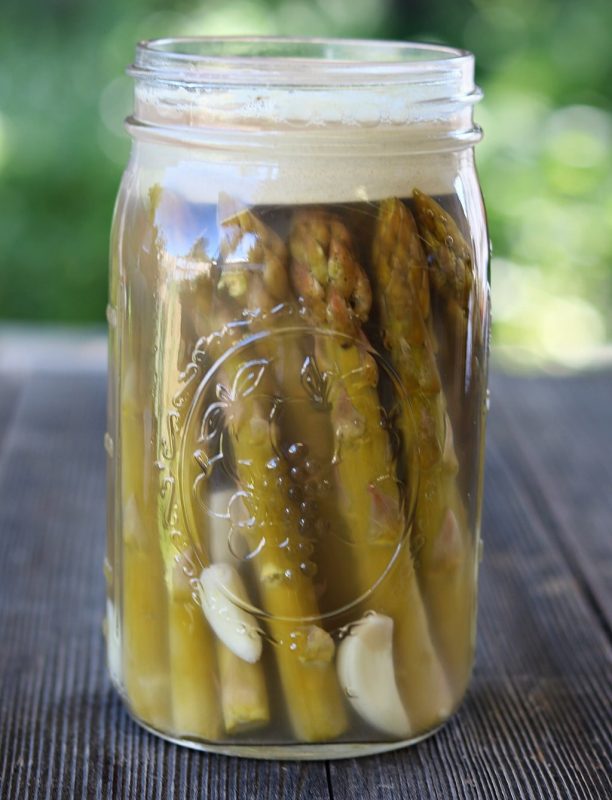 Fermented Asparagus with Garlic