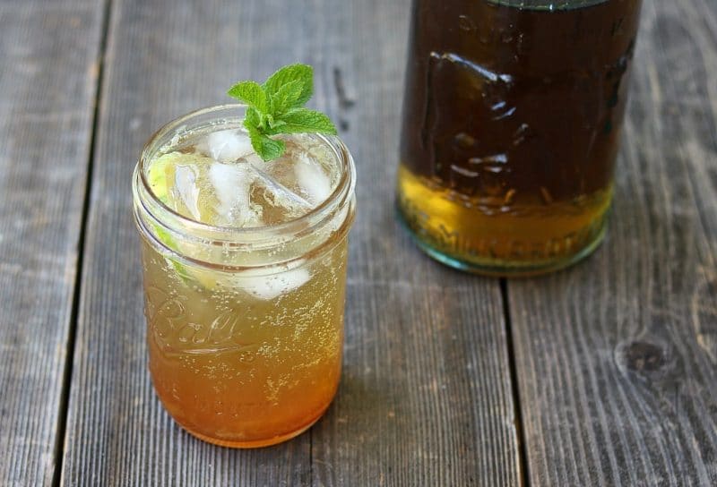 Stinging Nettle-Ade (Nettle Iced Tea)