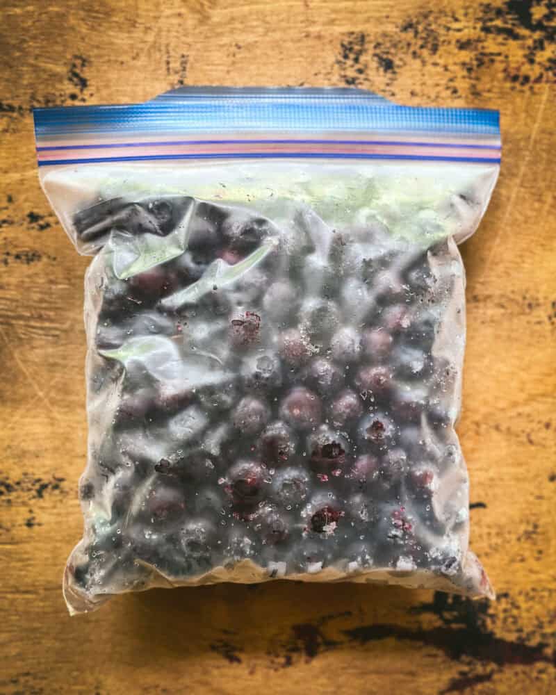 How to Freeze Berries: Two Ways