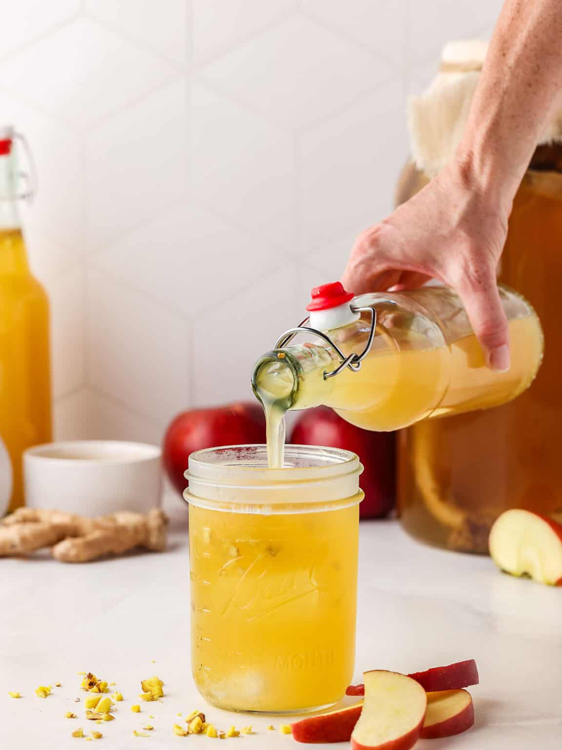 Apple Ginger Kombucha For Fall